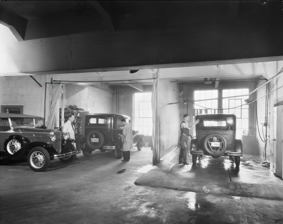 The History of Carwashes - Hover Architecture