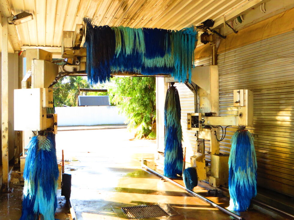 The History of Carwashes - Hover Architecture